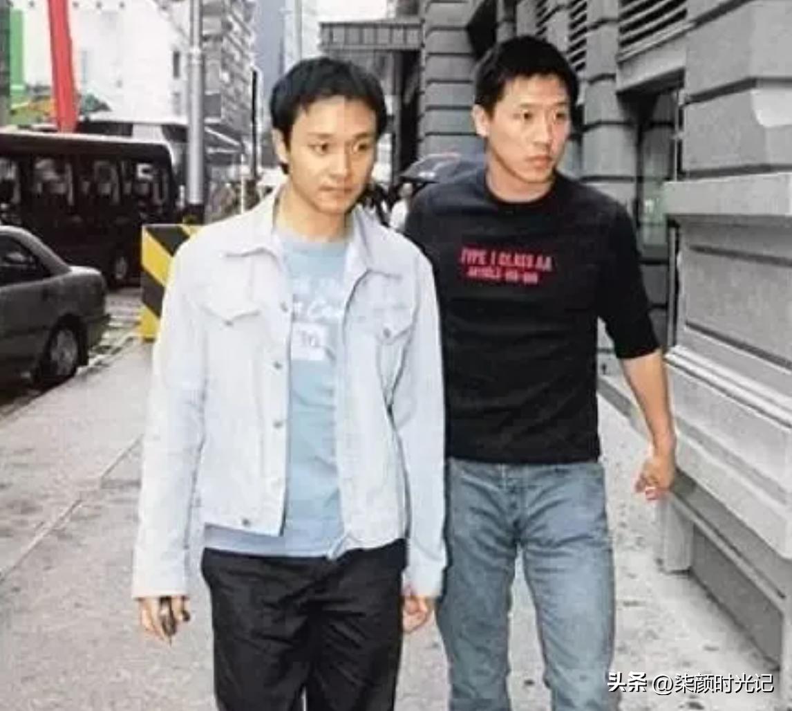 Leslie Cheung died, and his beloved Tang Hede sent a message to miss ...