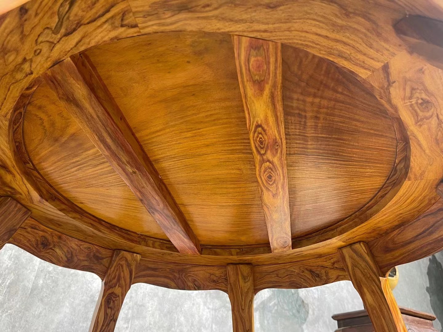 Which is better, Hainan huanghuali furniture or Vietnamese huanghuali ...