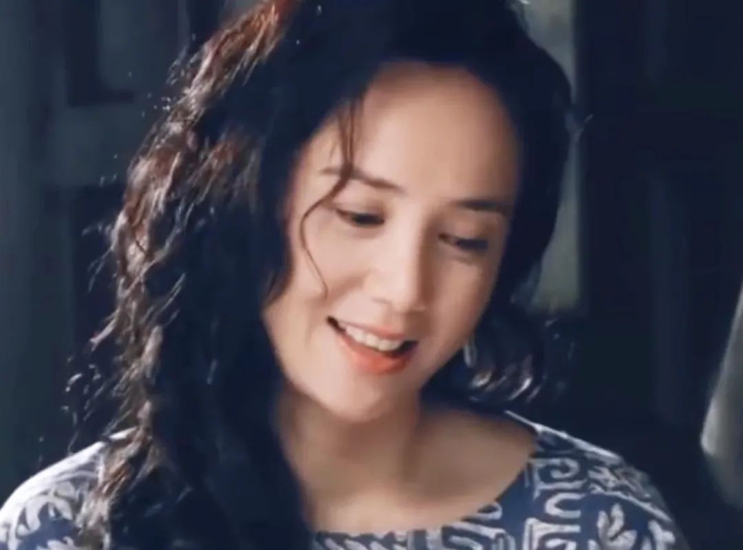 Top beauties such as Jiang Wenli and Yu Feihong are eating fresh meat ...