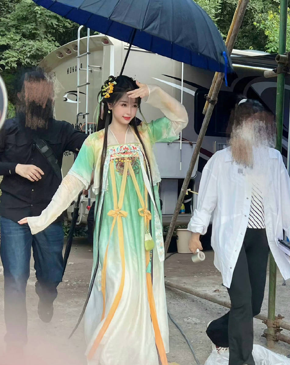 Yu Shuxin's "Yongye Xinghe" released by Reuters, the head with ...