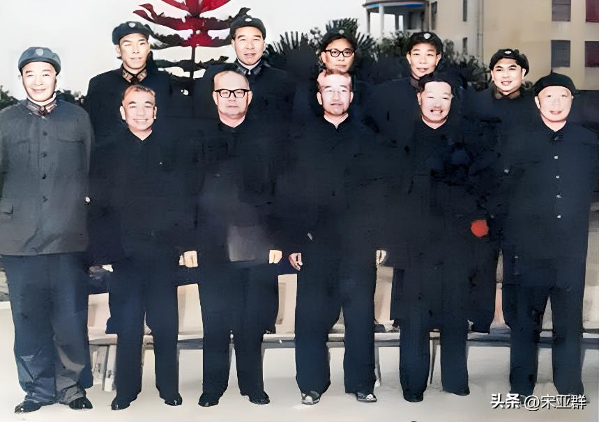 In Guangzhou in 1964, the four Marshals of the Republic, General Luo ...