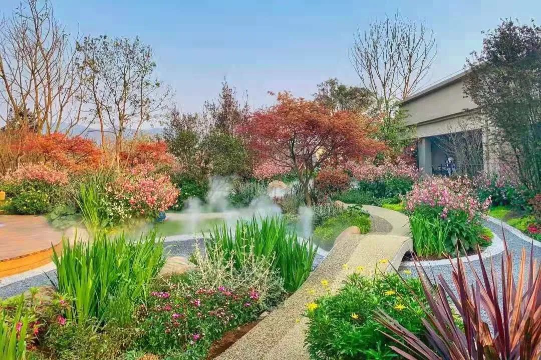 flower border landscape design - iMedia