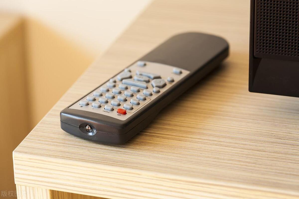 The Trouble With Cable TV Set-Top Boxes - iNEWS