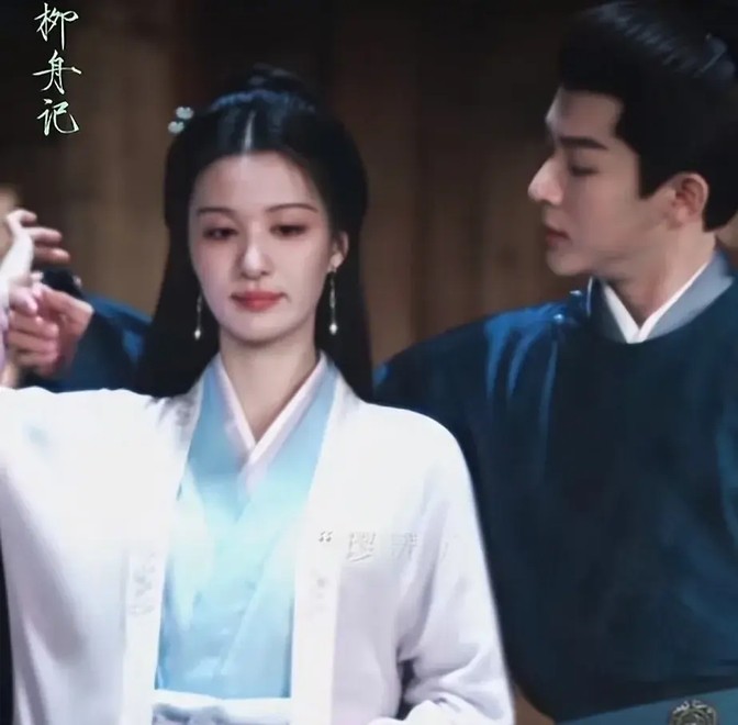 Cui Xingzhou pretended to be seriously injured, Zhao Quan assisted, and ...