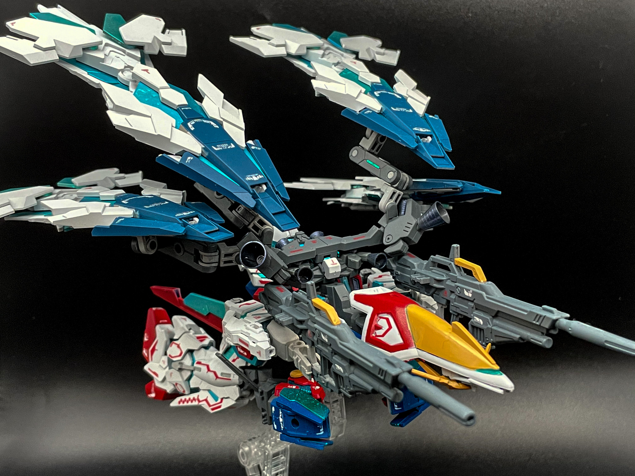 Core Gundam, Flying Wing Gundam, Flying Wing Gundam Model Three-in-One ...