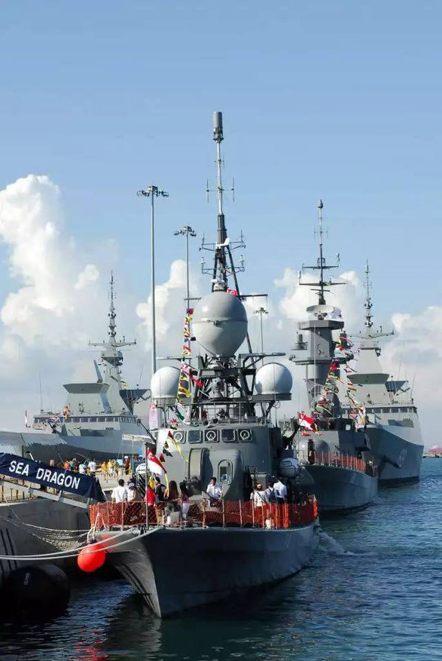 World Navy Classic Missile Boat Series - Singapore Navy Seawolf Class ...