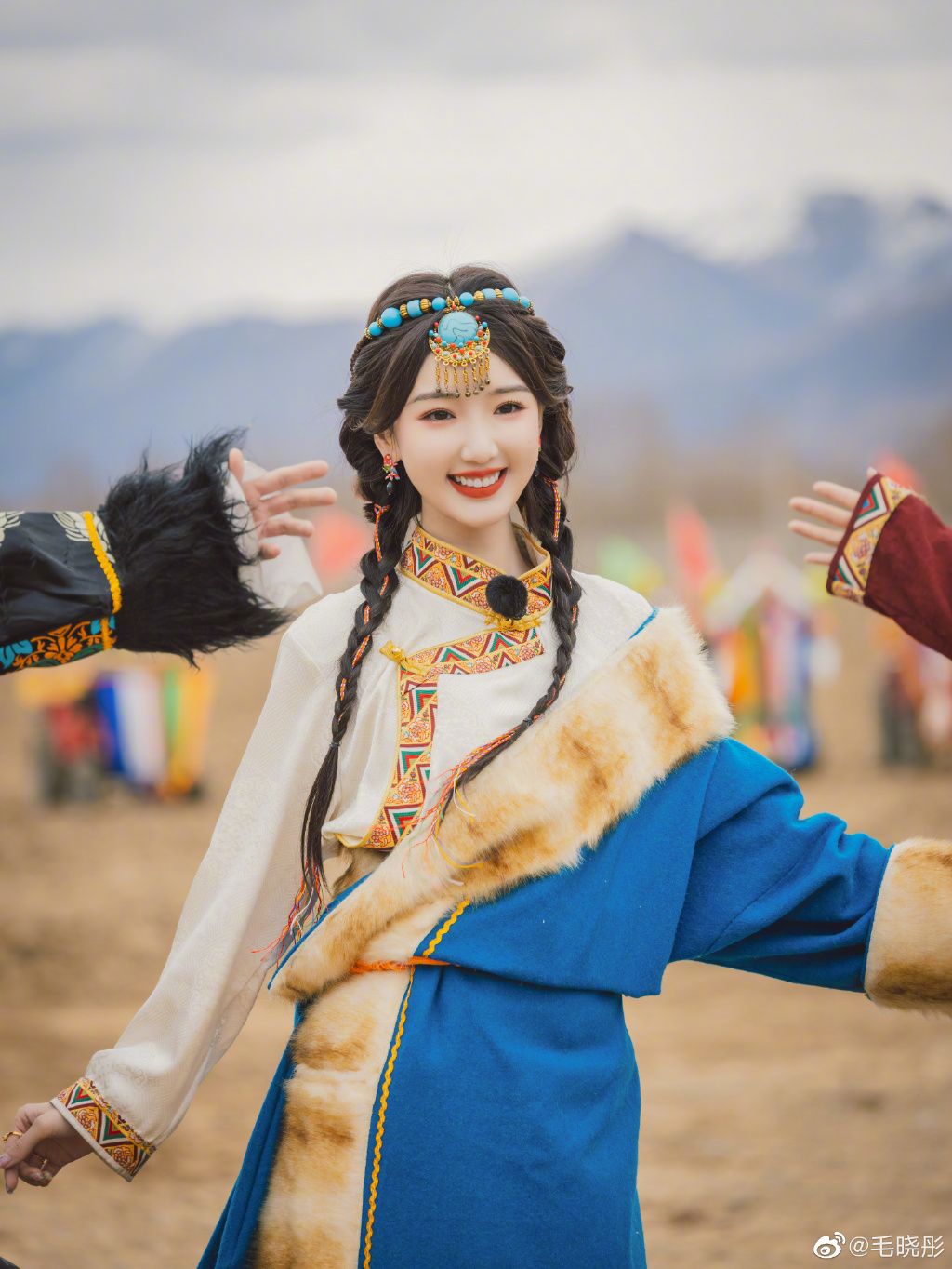 Mao Xiaotong, a beautiful girl who is dedicated to her career, has a ...