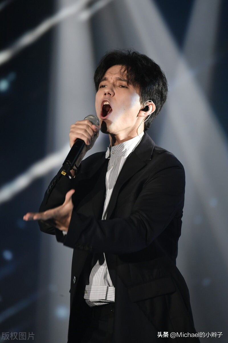 Dimash, who became popular with soaring high notes—how is his singing ...