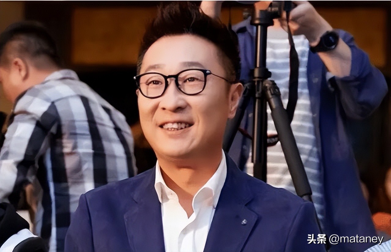 The 49-year-old first-class actor Lin Yongjian, who has hidden his wife ...