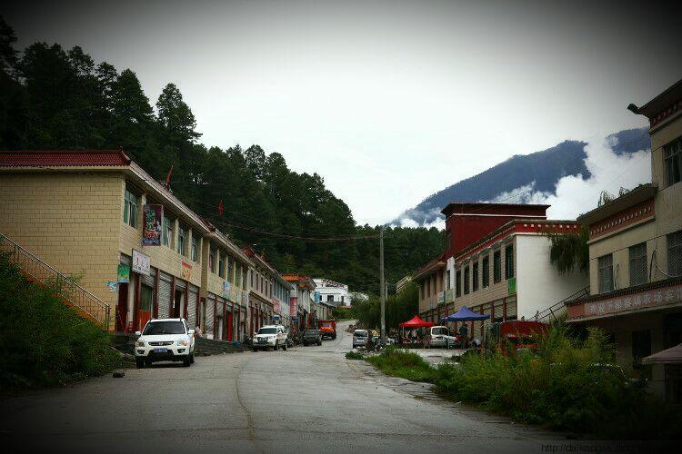 Zayu, a small remote city in Tibet, is within easy reach of India and ...