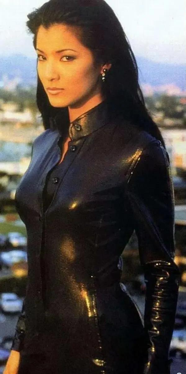 American actress - Kelly Hu - iNEWS