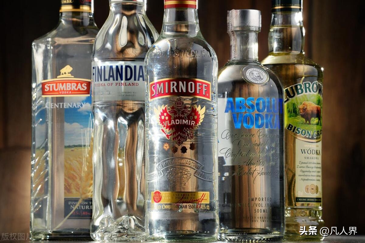 Zhang Xuejun Poems on Drinking - iNEWS