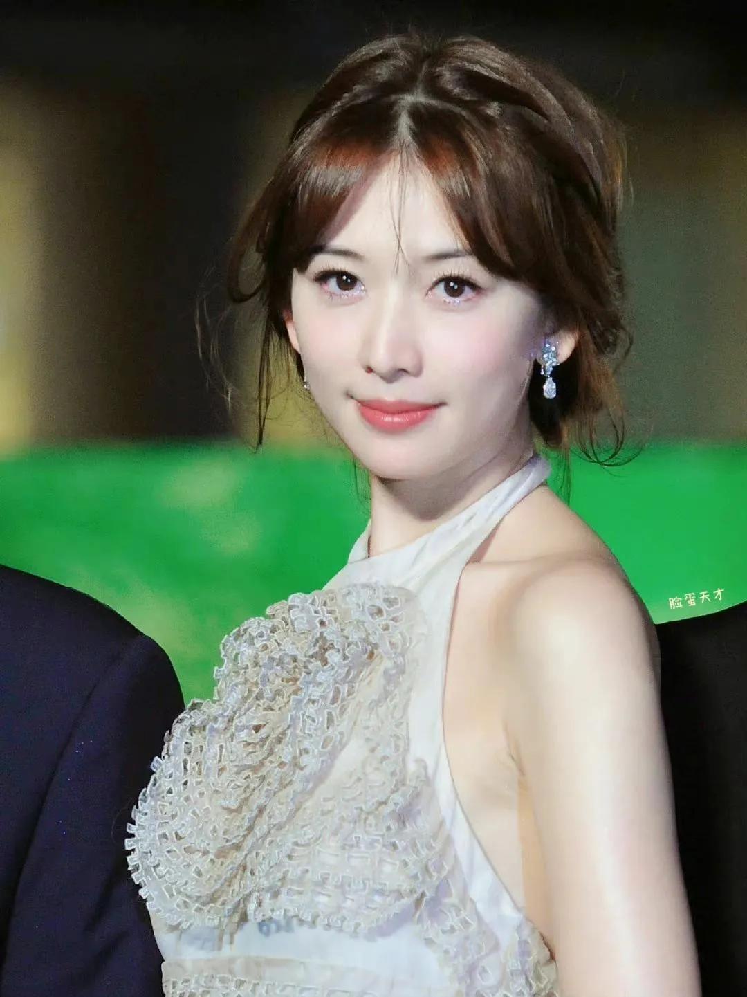 Taiwan beauty Lin Chiling - iMedia