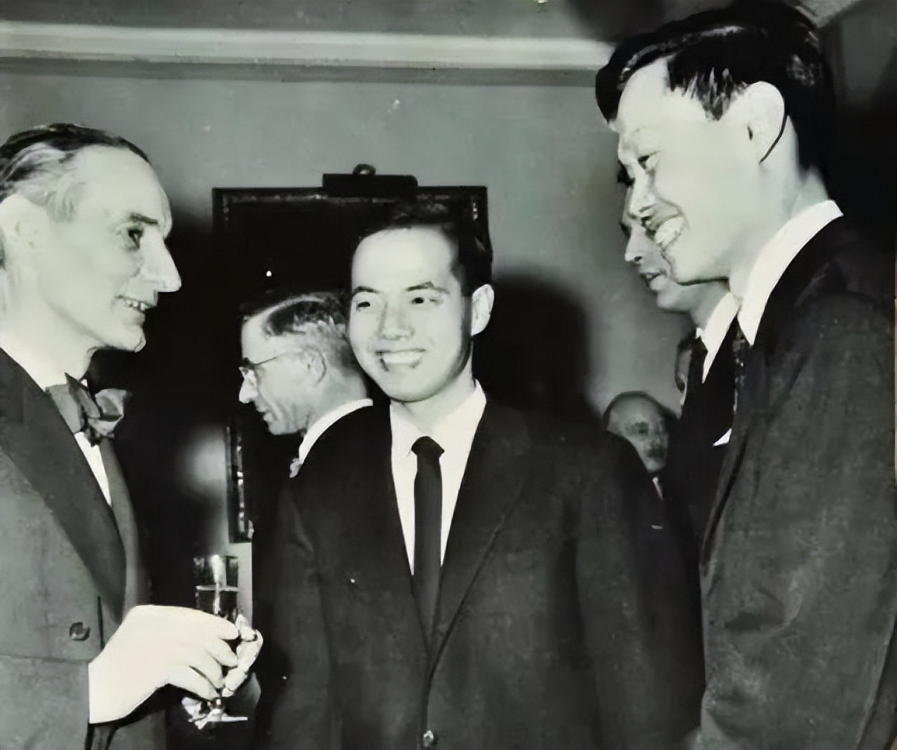 Yang Zhenning: Being misunderstood, insulted, and scolded for "getting ...