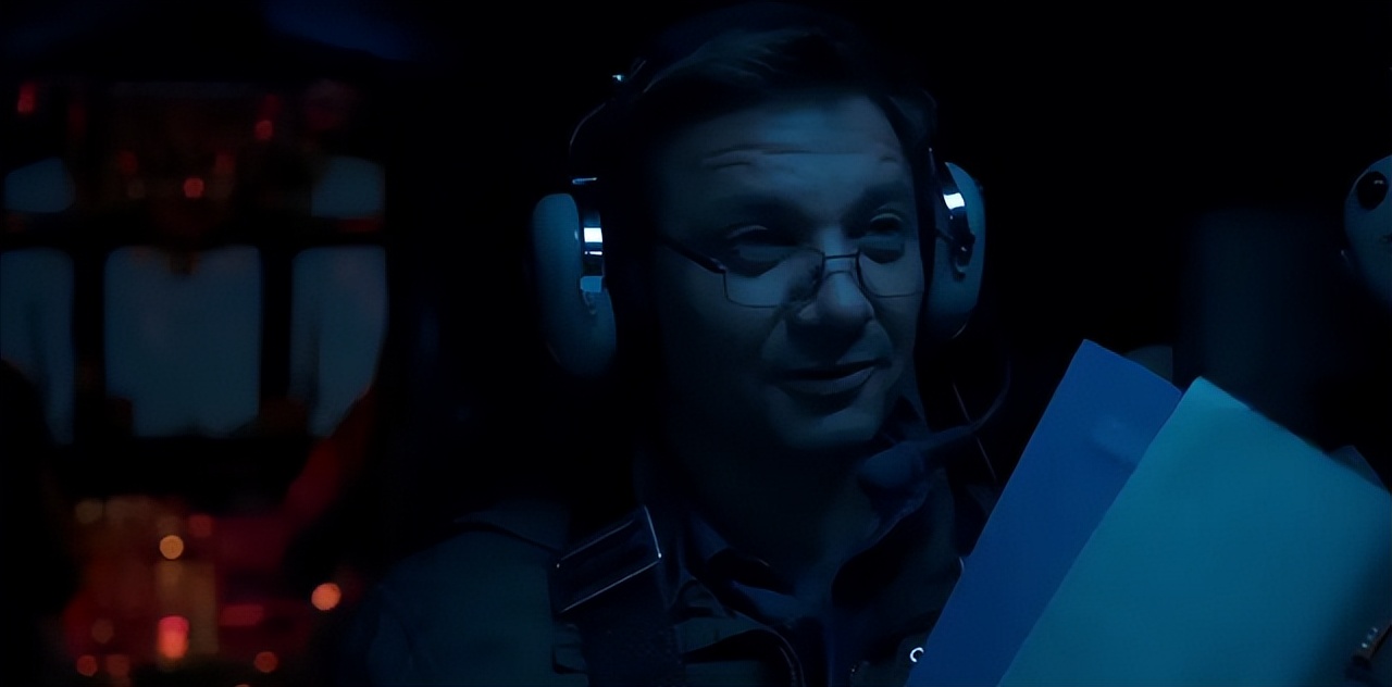 Amy Adam's wonderful acting skills and communication with alien ...