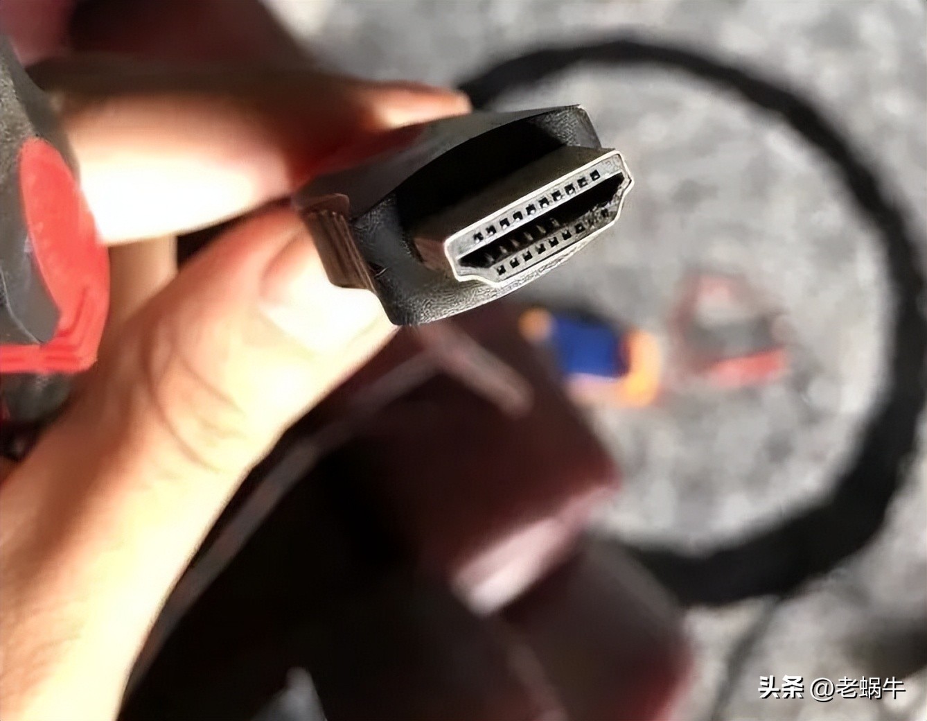 Directly plugging and unplugging the HDMI cable will burn the device ...