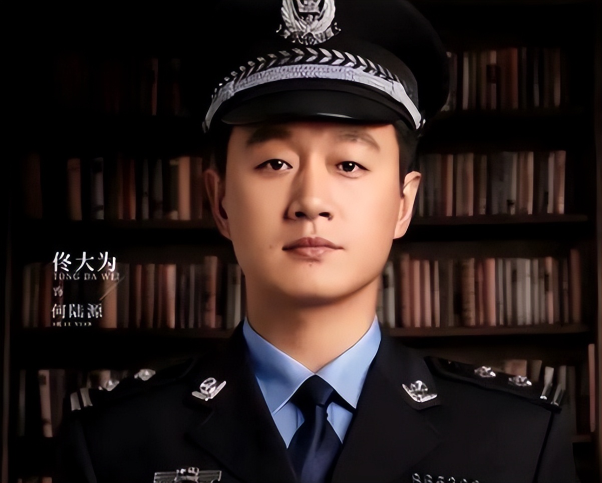 This time, Tong Dawei's so-called "decentness" was torn to pieces by ...
