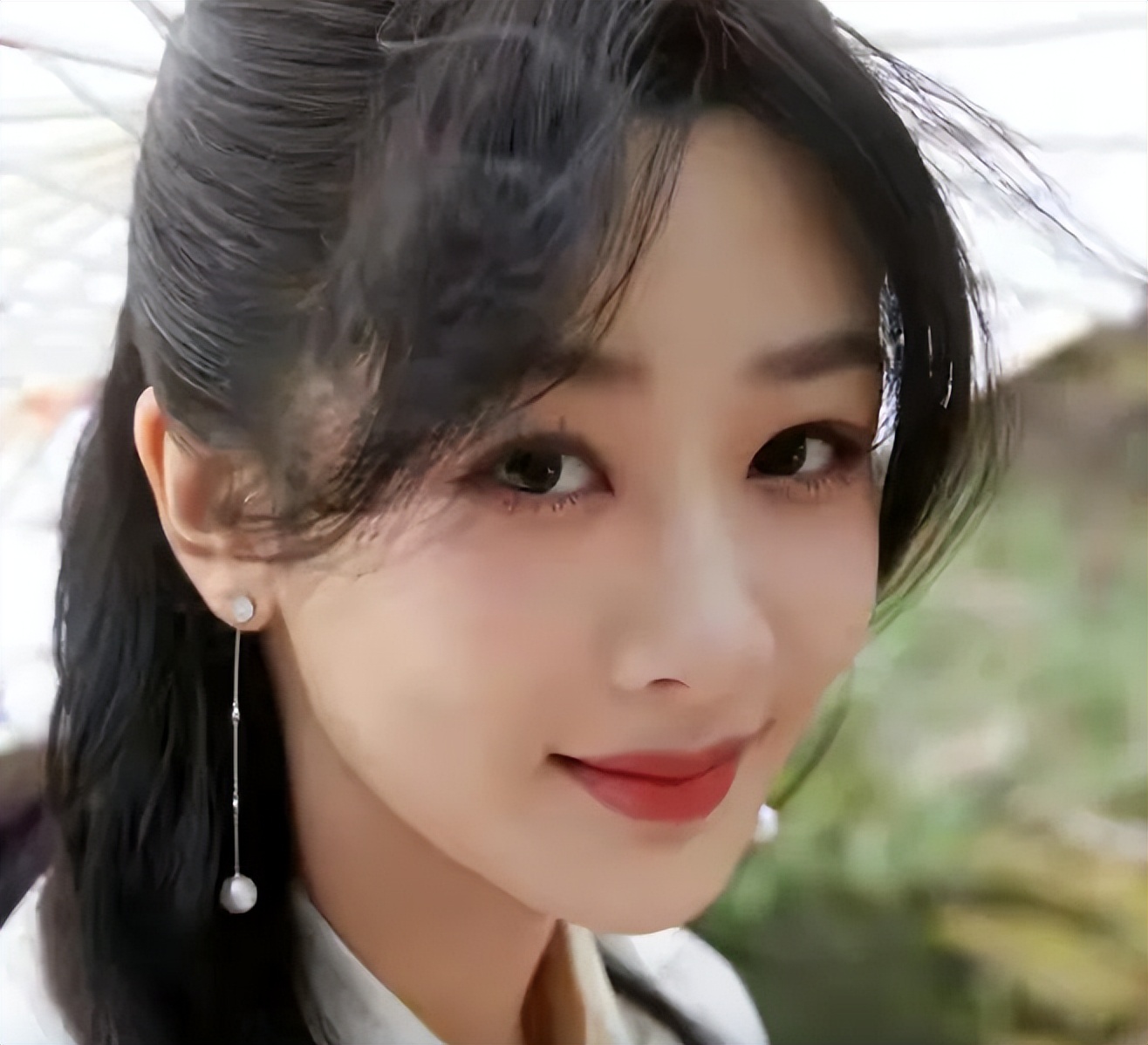 Chaos in your circle! Fans of Yang Zi went online and cooperated with ...