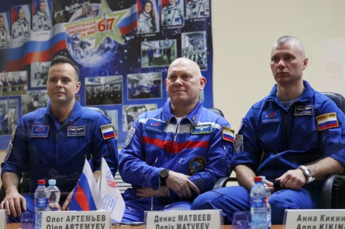 Russian astronauts heading to the International Space Station today ...