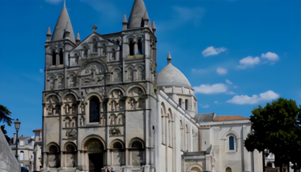 A Brief Discussion on the Monolithic Buildings of European Medieval ...