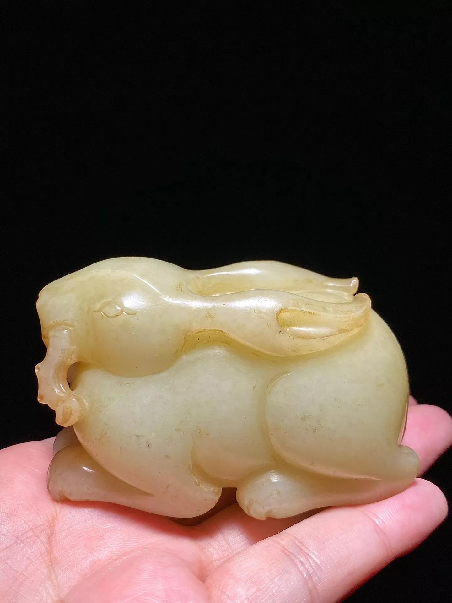 High-quality Hetian Jade Seeds in the Mid-Qing Dynasty - iNEWS