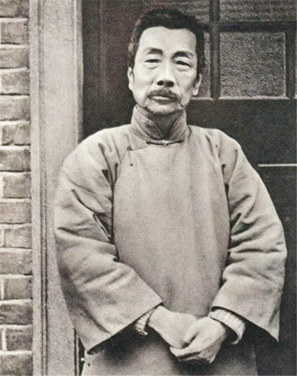 What did Lu Xun usually eat when he was alive? Xu Guangping took out ...
