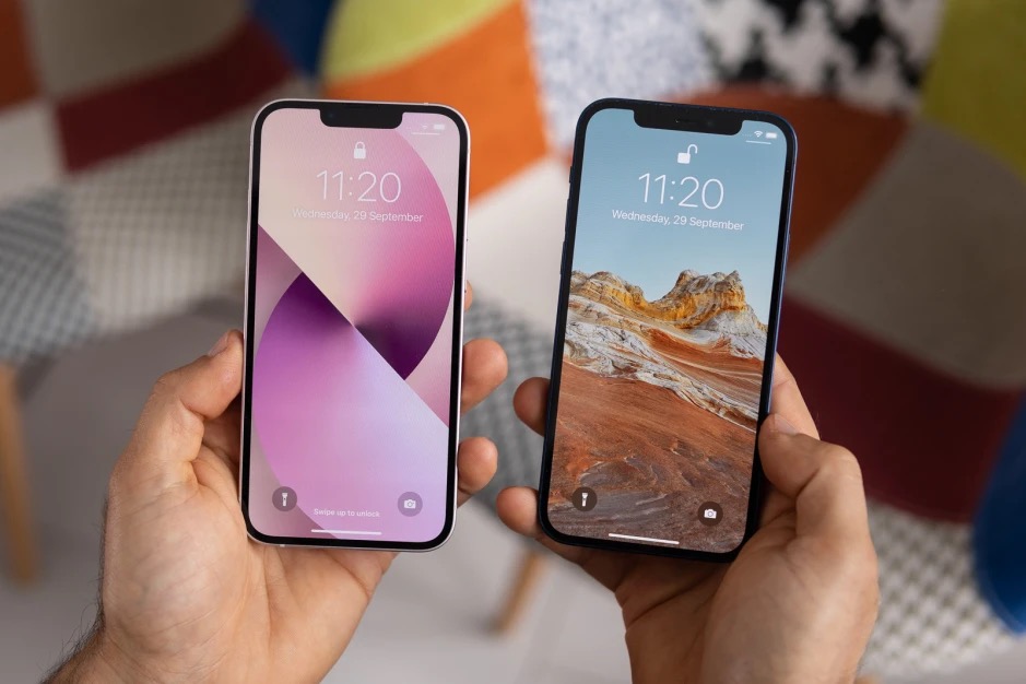 iPhone 12 mini vs iPhone 13 mini detailed comparison: pros and cons at ...