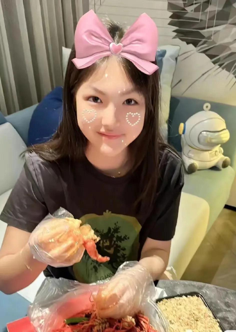 How many people are envious of Wang Shiling's arrogance on June 1 ...