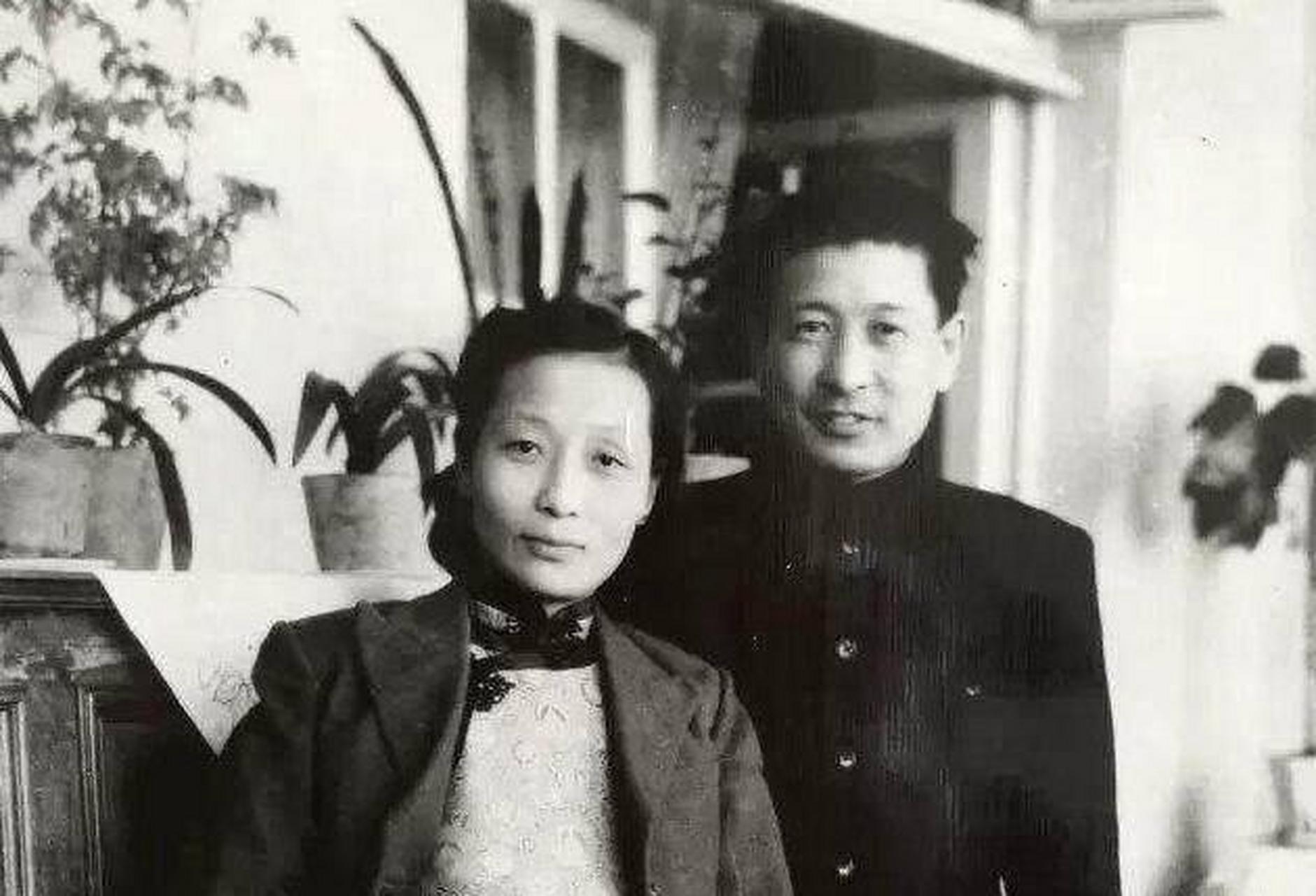 The only founding general with the surname Zhong, his second son is a ...