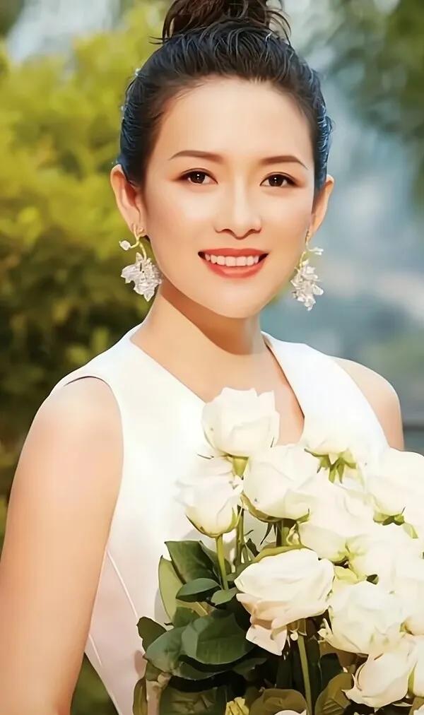 Zhang Ziyi and Cecilia Cheung are one year younger, but they have very ...