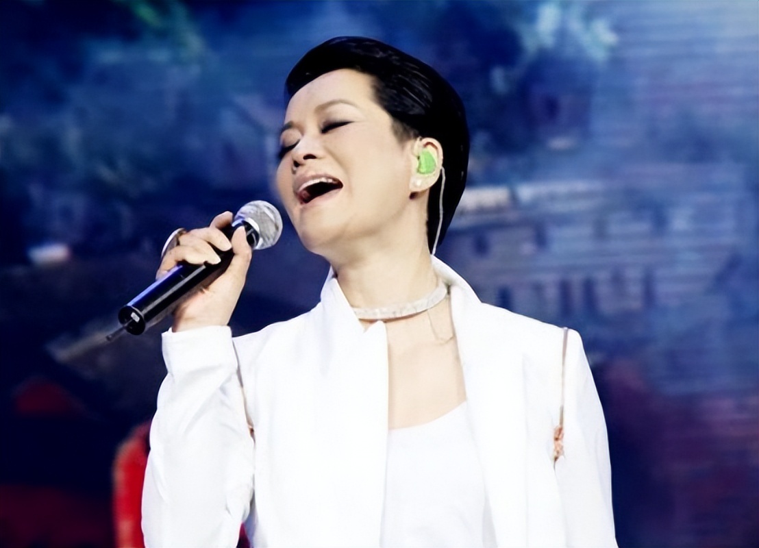 Singer Mao Amin: One year after her husband died of illness, she left ...