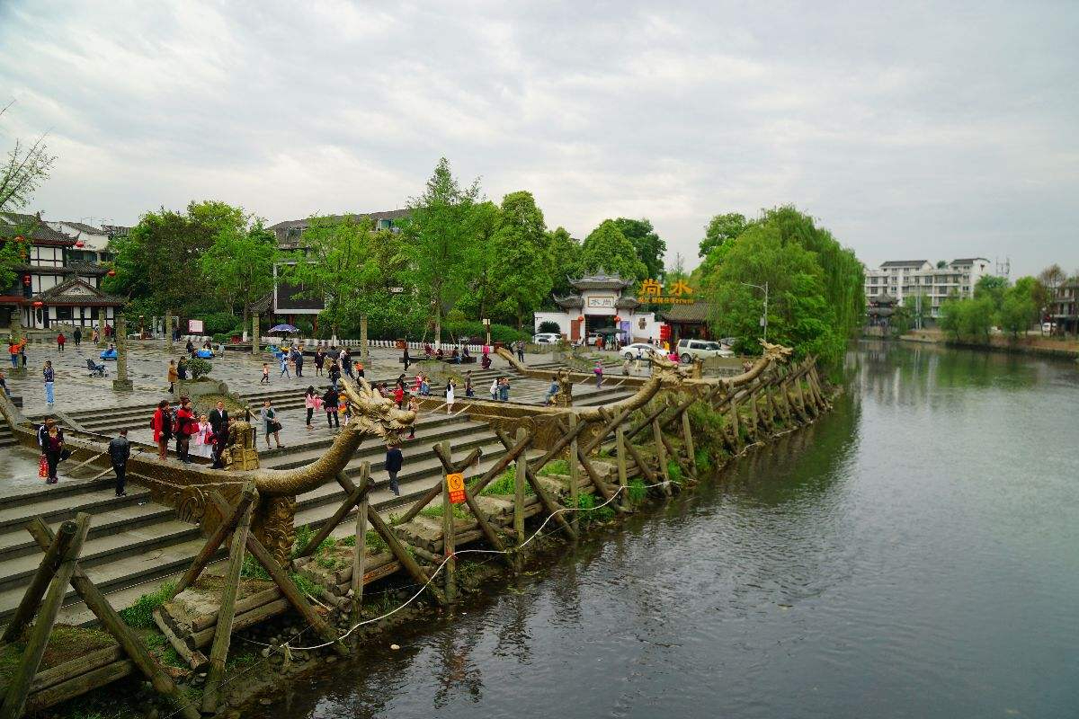 One of the earliest capitals of the ancient Shu Kingdom is the "mobile ...