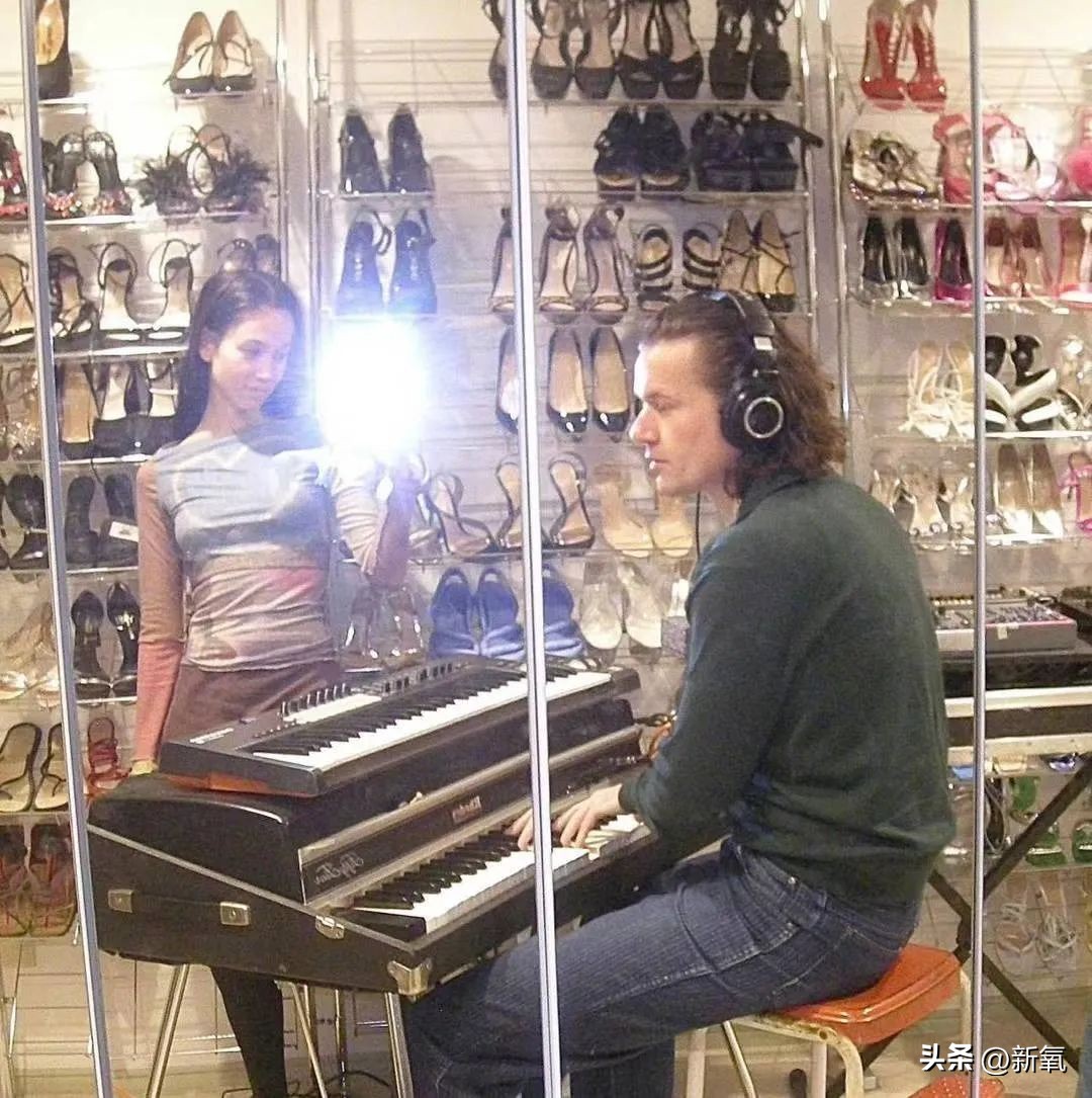 The breath anxiety caused by the collapse of Arthur's house was ...