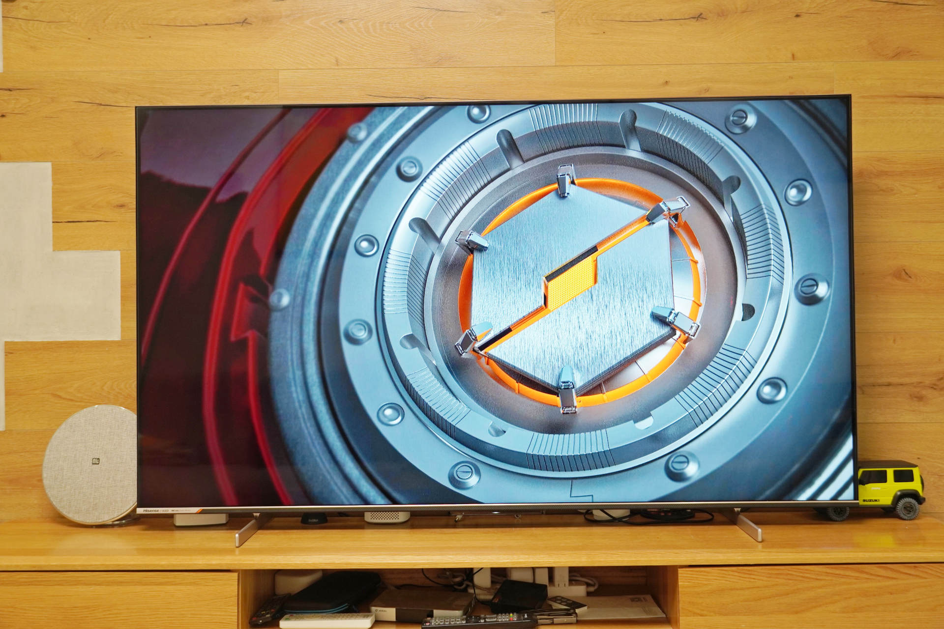 More shocking audio and video experience, from Hisense ULED ultra-quality TV E7H - iMedia