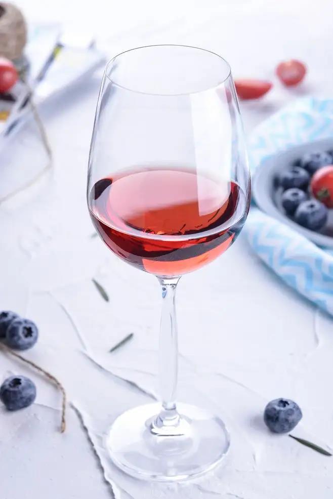 Red wine knowledge - classification of red wine - iNEWS