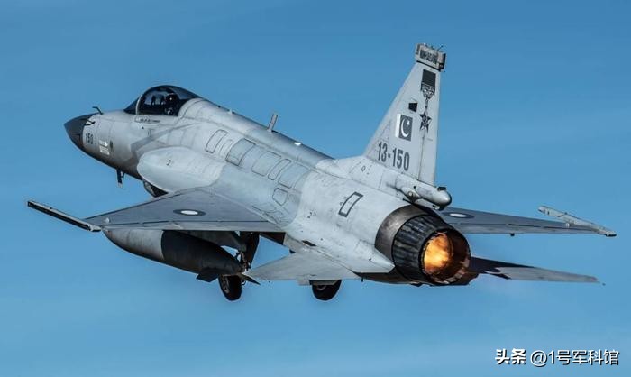 Why is the American A10 fighter still so good after more than half a ...