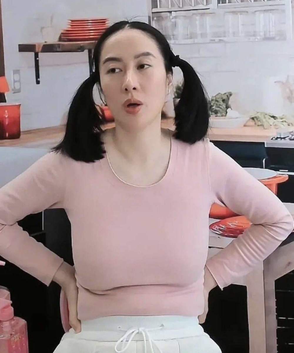 Why did the goddess Michelle Ye become a "live broadcast gold earner ...