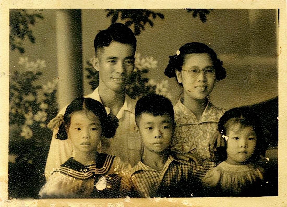 Shu Ting: From a female worker in a light bulb factory to a national ...