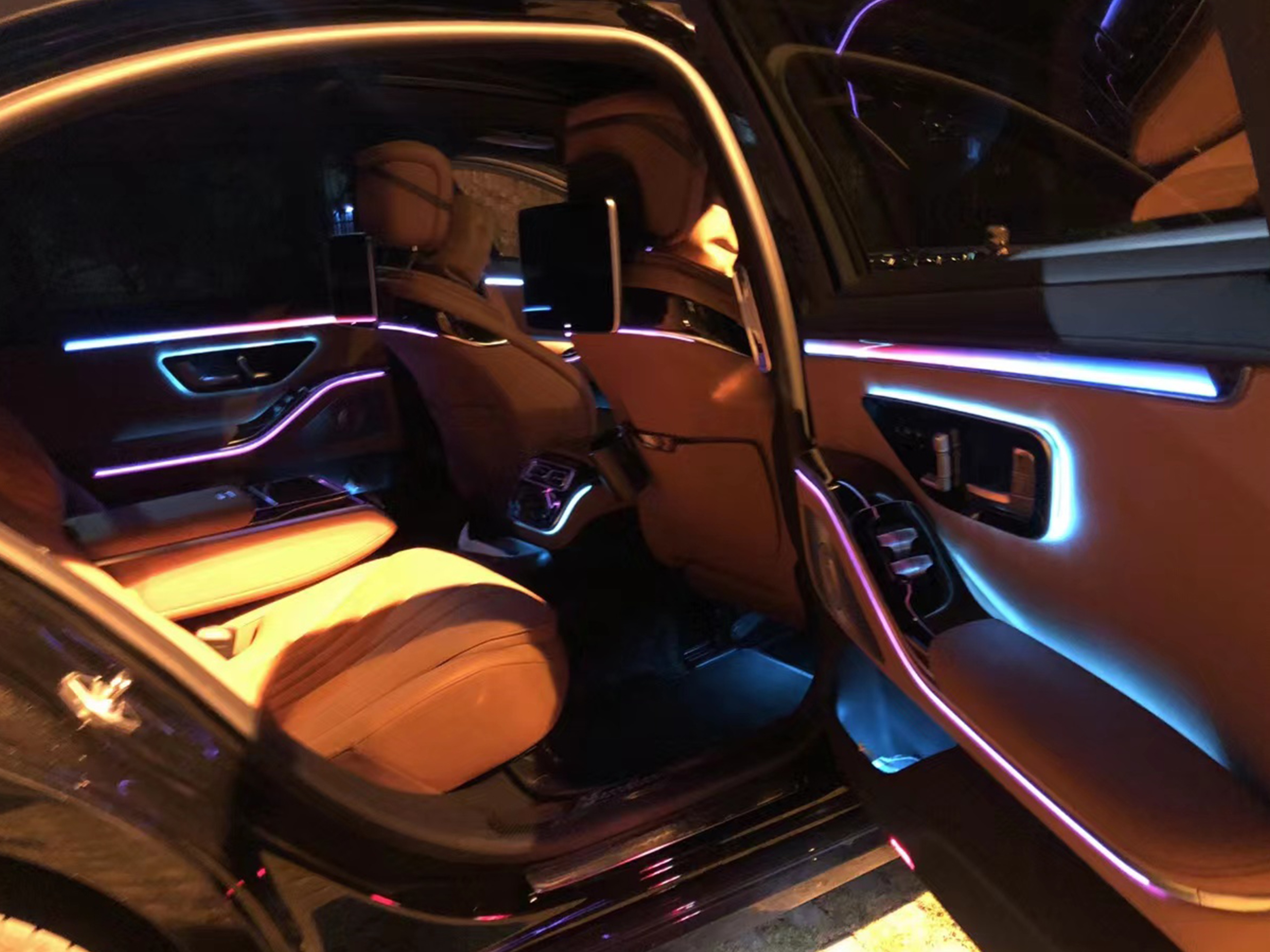 Maybach's new S480 upgrades active ambient light and its soul with 4D ...