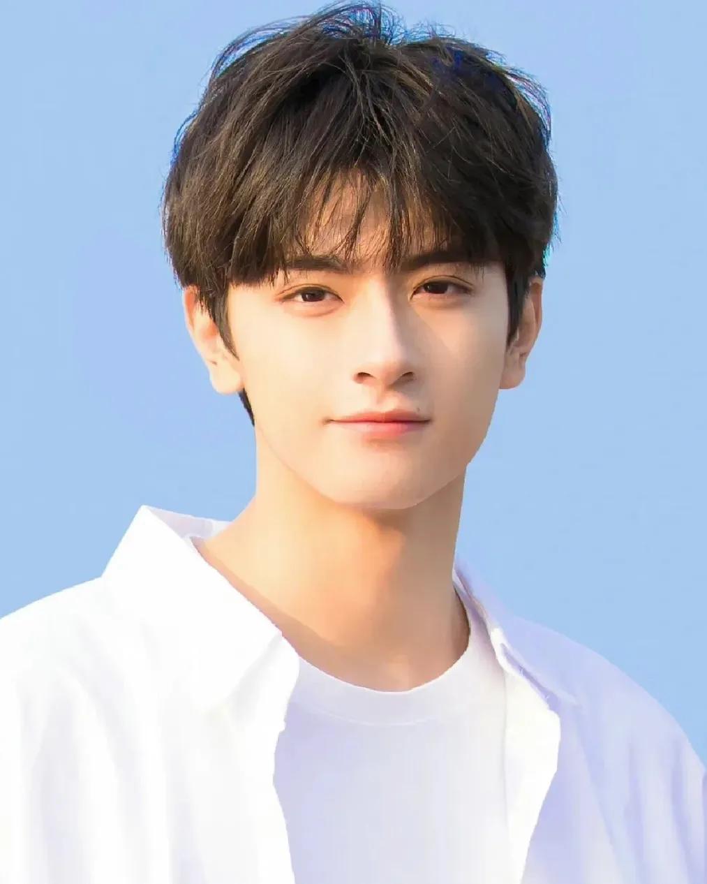 Gossip Fan said: Yu Shuxin Zhang Zifeng Lin Yi Chen Xiao Wang Xiaofei Hu Ge Ni Ni Gao Ye - iNEWS