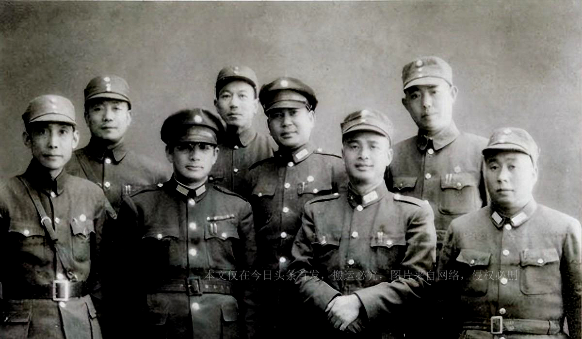 In 2007, Su Yu's nephew invited Zhang Lingfu's wife to visit ...