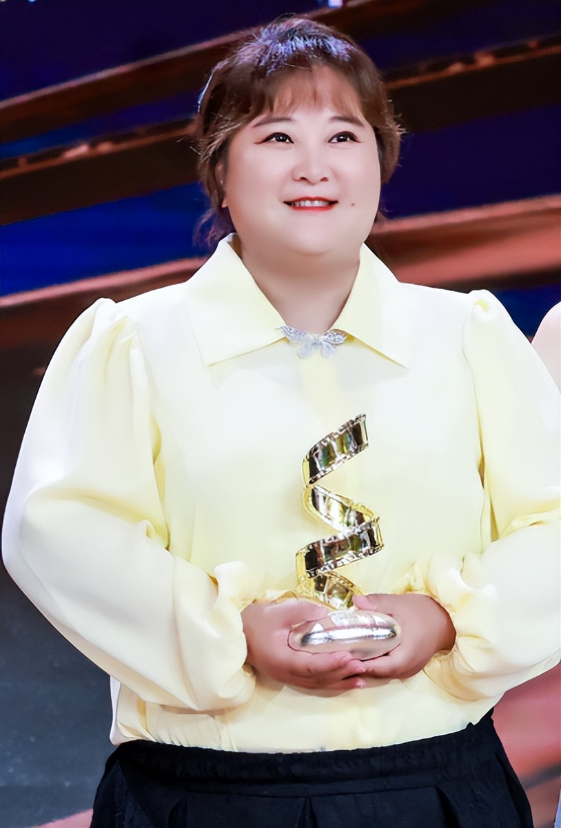 Facts have proved that the 41-year-old Jia Ling has already gone to ...