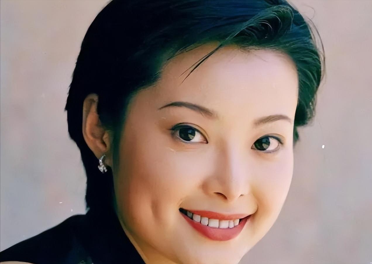 A regrettable rumor: Yuan Li has schizophrenia? Netizen: Yuan Li lives ...