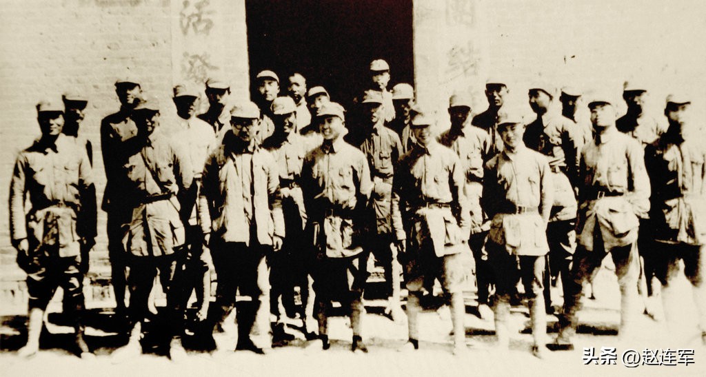 The general who came out of the New Fourth Army (291)——Major General ...