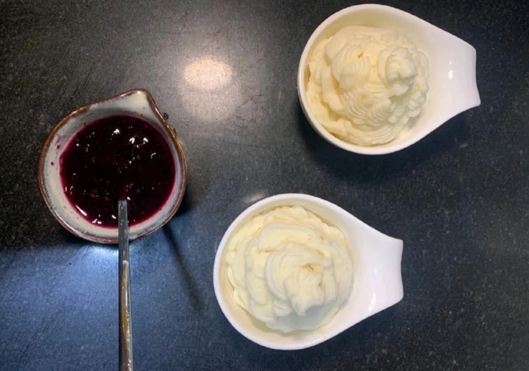 The blueberry yam that cannot be missed at the New Year's Eve dinner ...