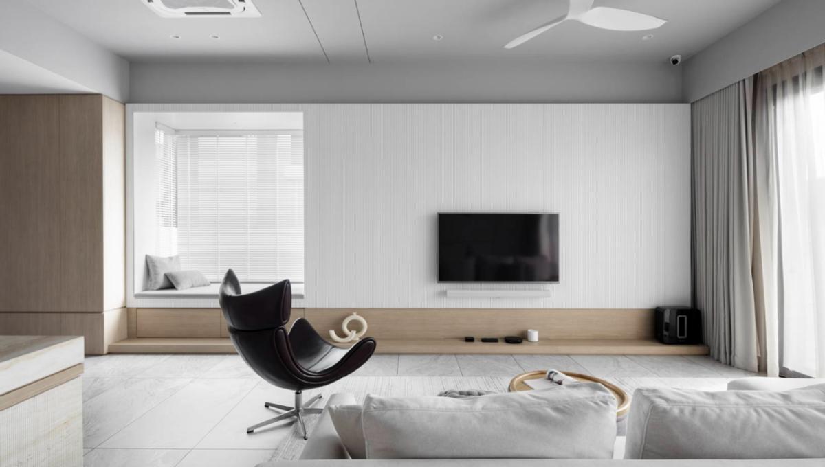 Bought a large flat of 230 square meters, the whole house is clean with ...