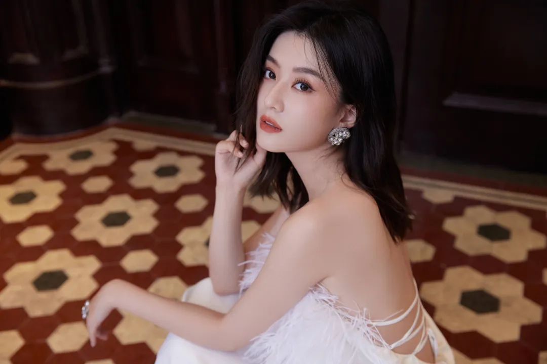 Huang Xiaoming AB, Xiu Jiekai, Liu Haoran, Wu Zongxian, Qiao Xin - iMedia