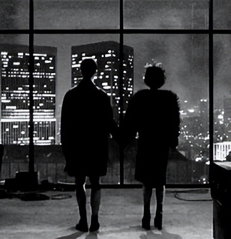 Identity Contradictions, Plot and Character Creation in "Fight Club ...