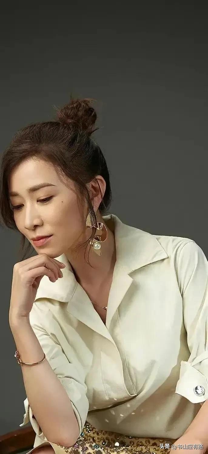 Charmaine Sheh: Hong Kong star beauty photo - iMedia