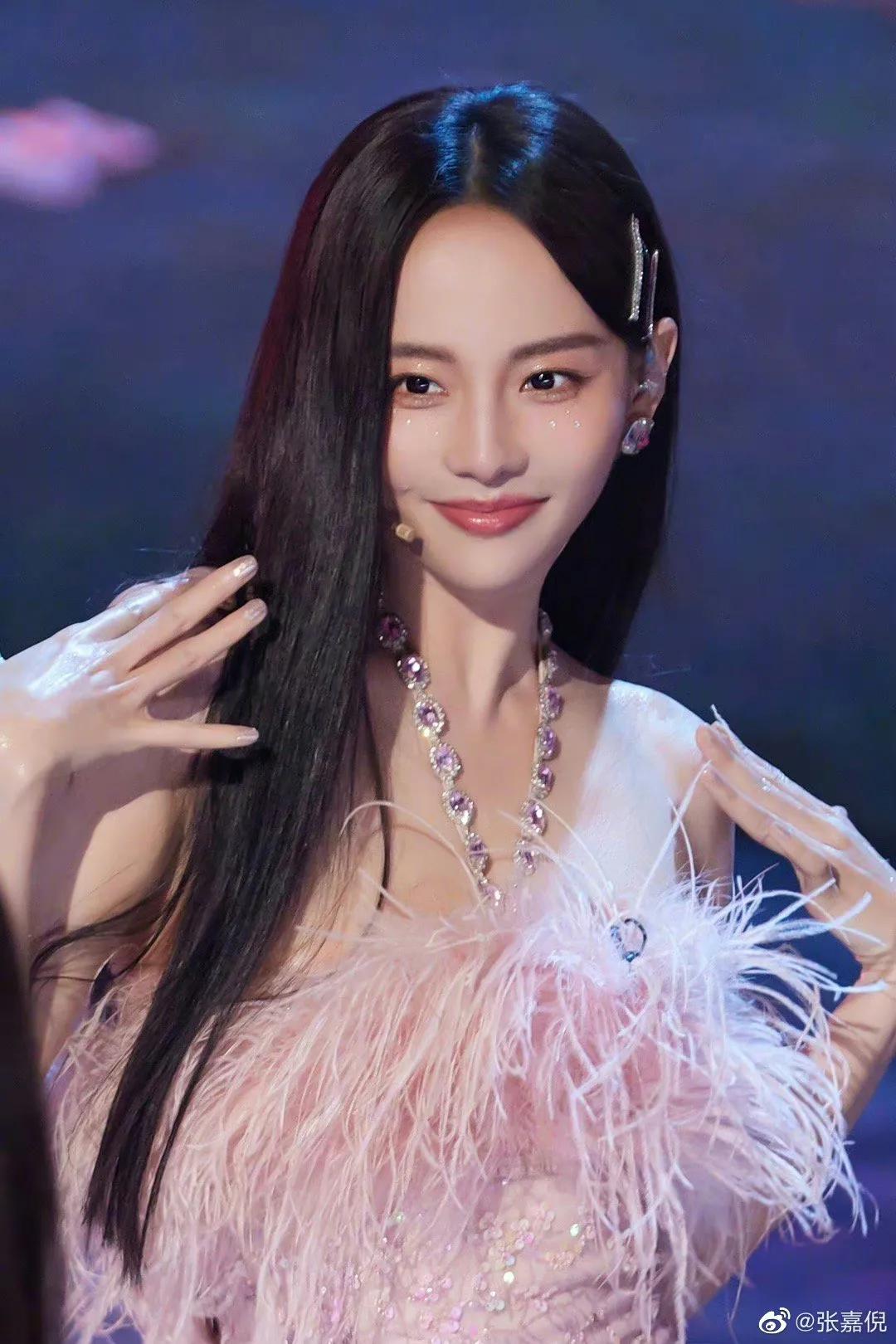 Sisters Who Make Waves Season 4 has a public stage, and Zhang Jiani is ...